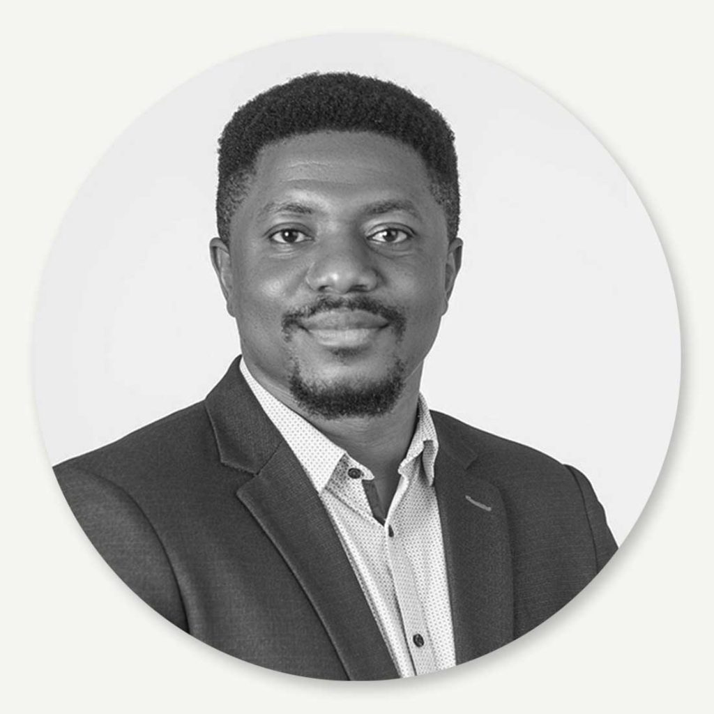 About us - Leadership Team | Qualification Check