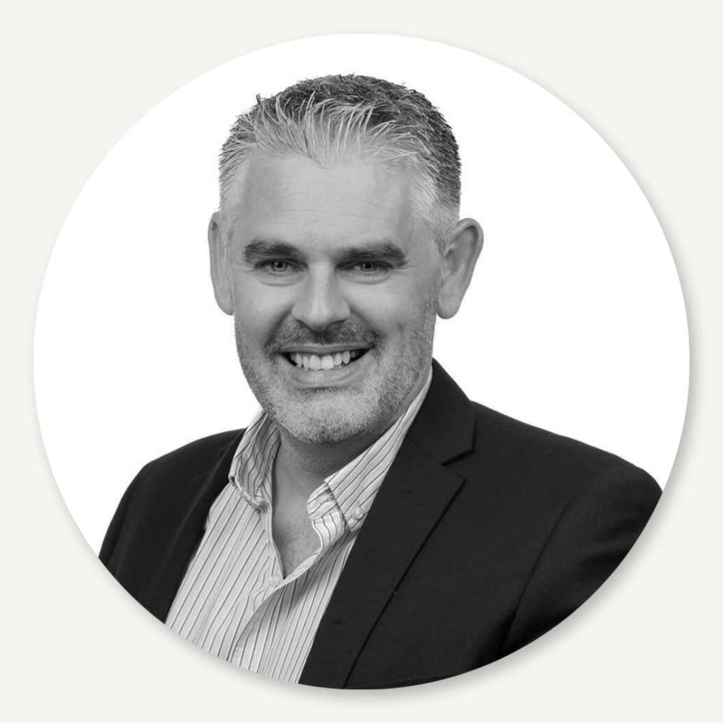 About us - Leadership Team | Qualification Check